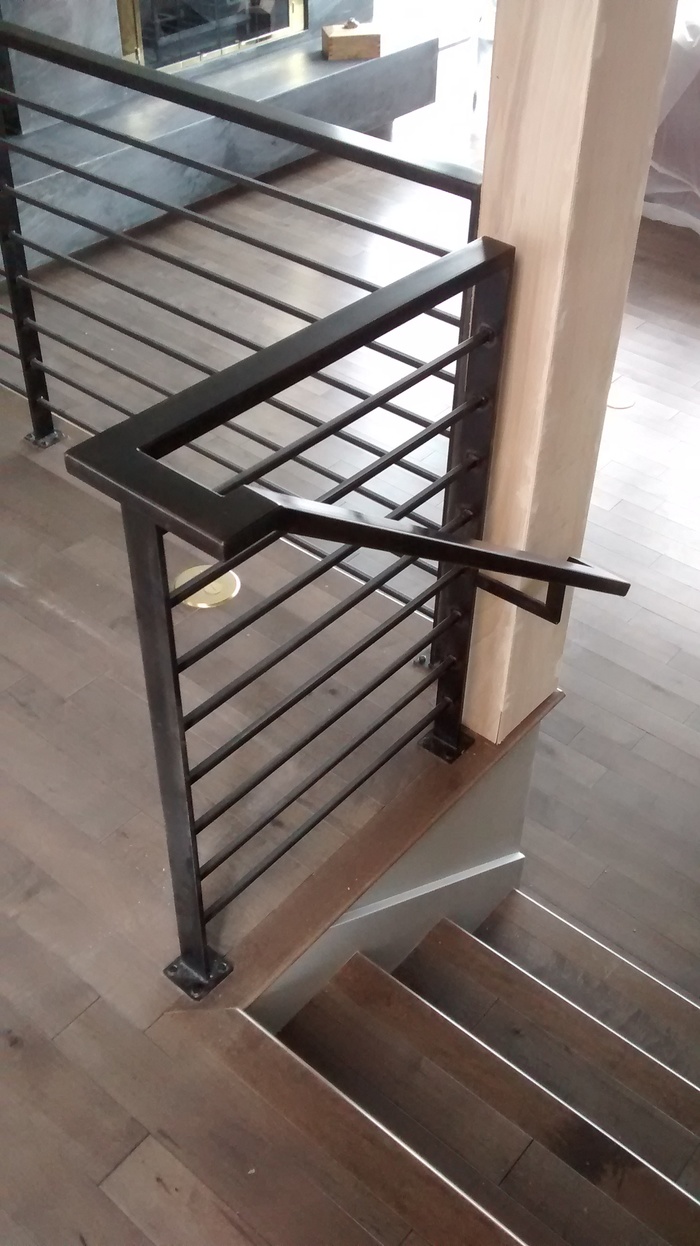 Horizontal Picket Guardrails – Alameda Metalworks