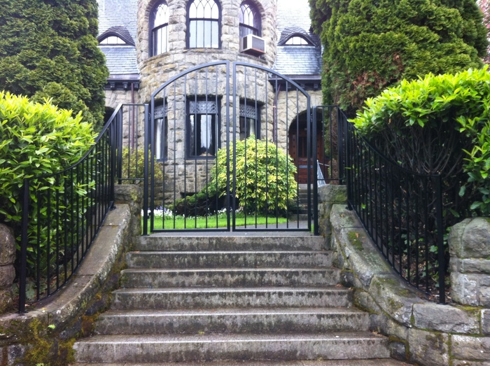 Gates & Fences – Alameda Metalworks