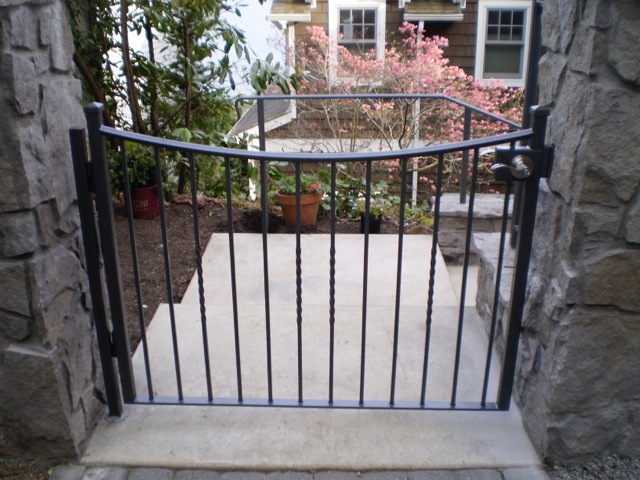 Gates & Fences – Alameda Metalworks