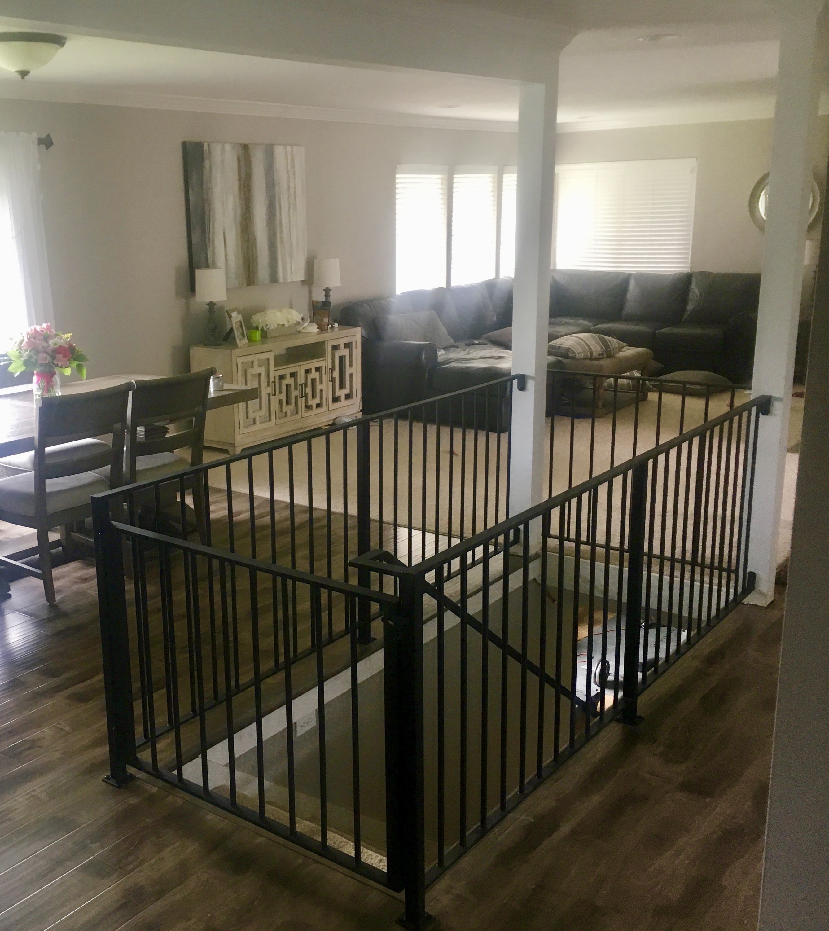 Vertical Picket Guardrails – Alameda Metalworks